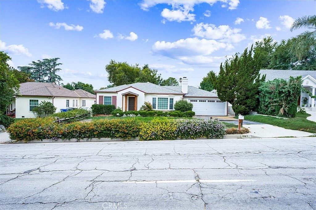 1827 N Altadena Dr, Altadena, CA 91001 | MLS #PW23166474 | Zillow