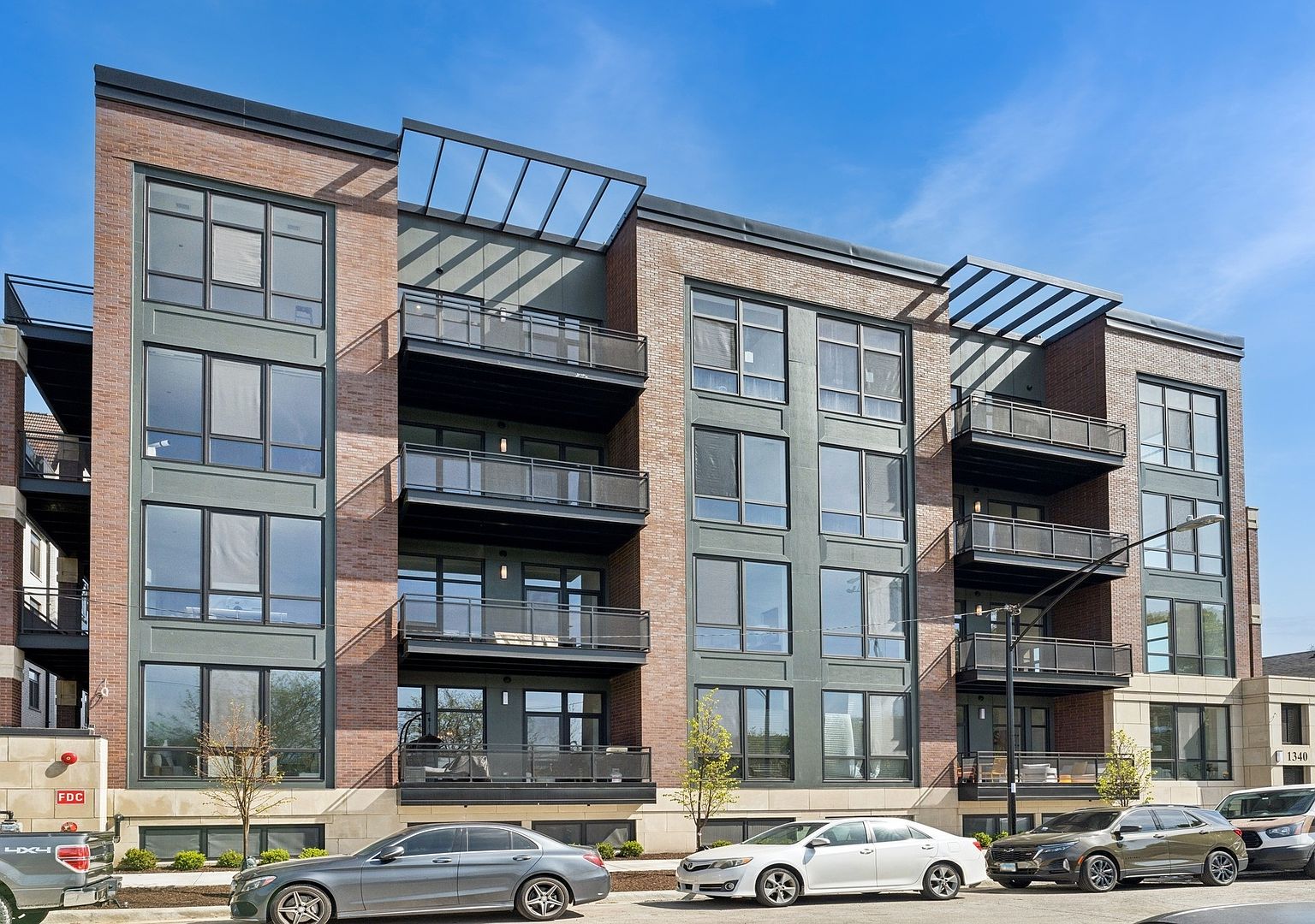 1340 W Chestnut St #204, Chicago, IL 60642 | Zillow