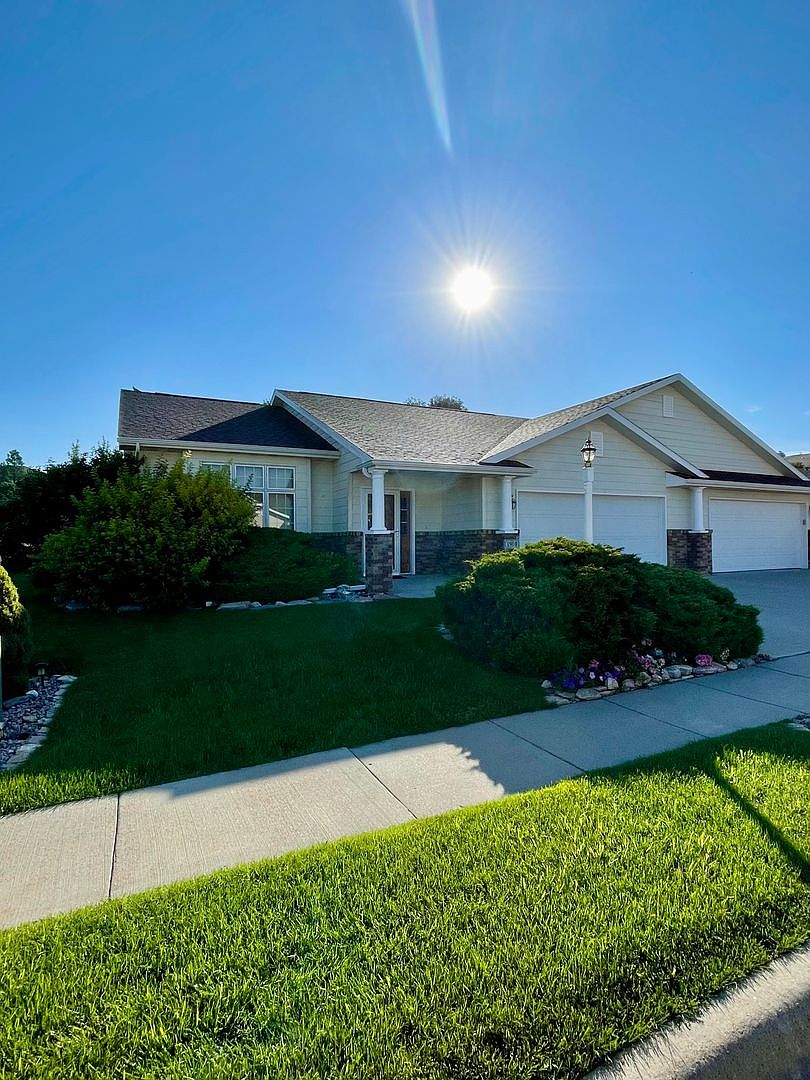 1910 Sunny Springs Dr, Rapid City, SD 57702 | Zillow