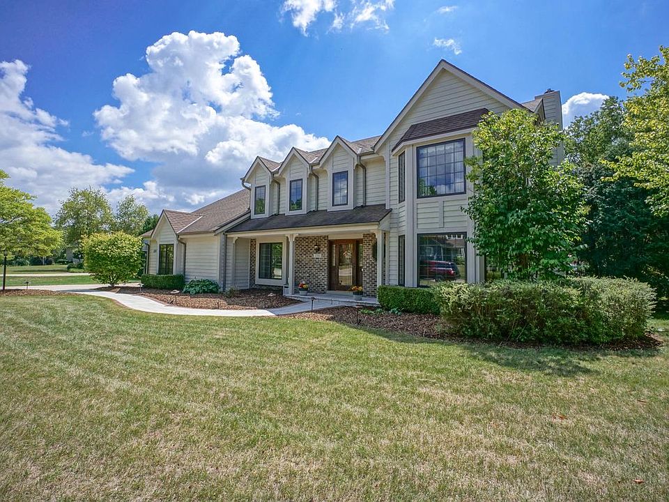 1311 Shelly LANE, Hartland, WI 53029 | MLS #1846596 | Zillow