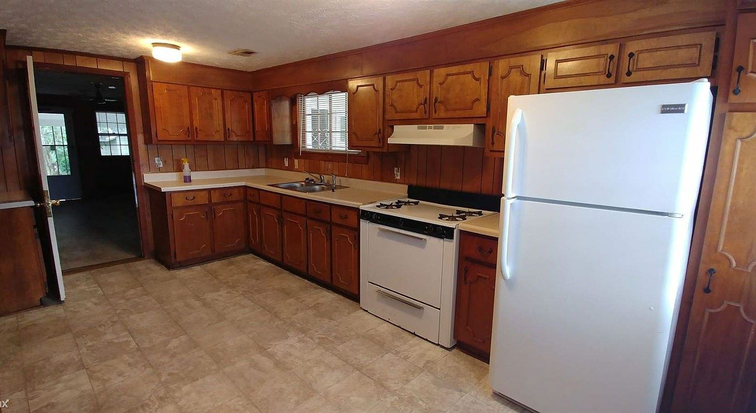 869 Lombardy Village Rd, Shannon, NC 28386 | Zillow