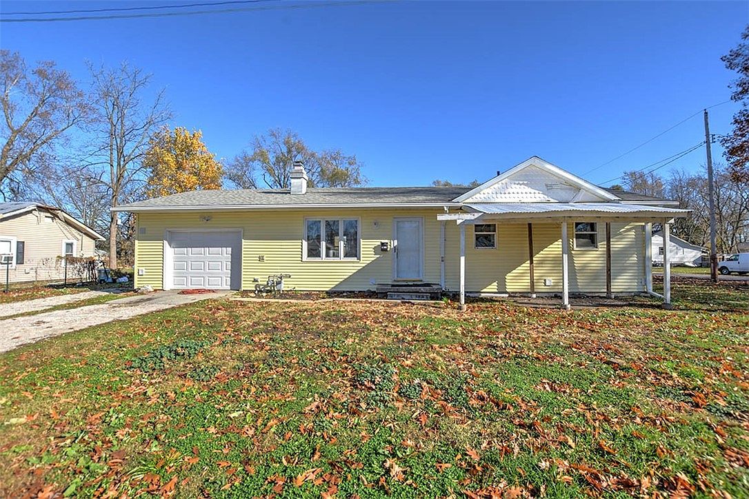 1502 N Fairview Ave, Decatur, IL 62526 | Zillow