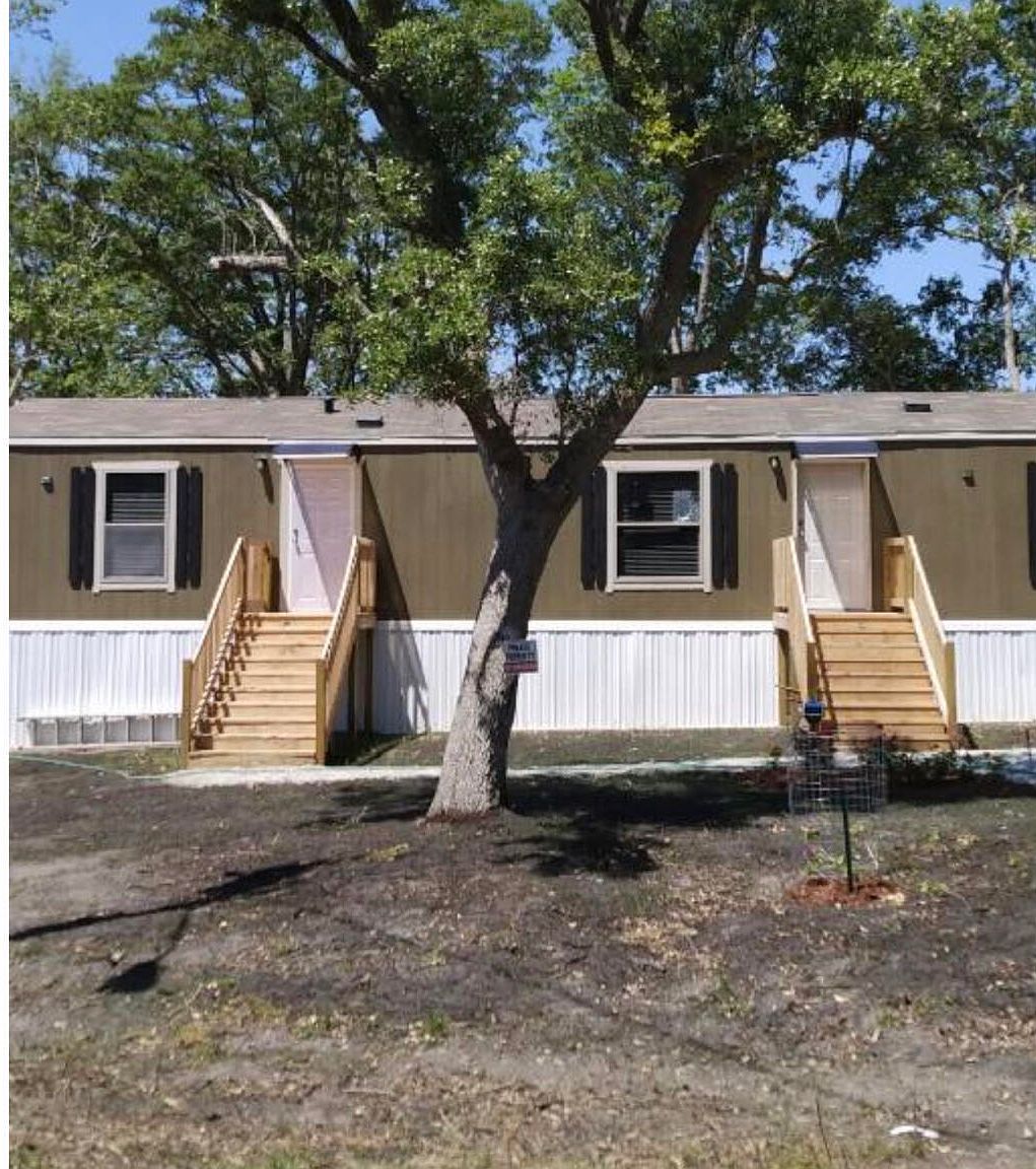 2037 Crest Lane SW, Supply, NC 28462 | Zillow