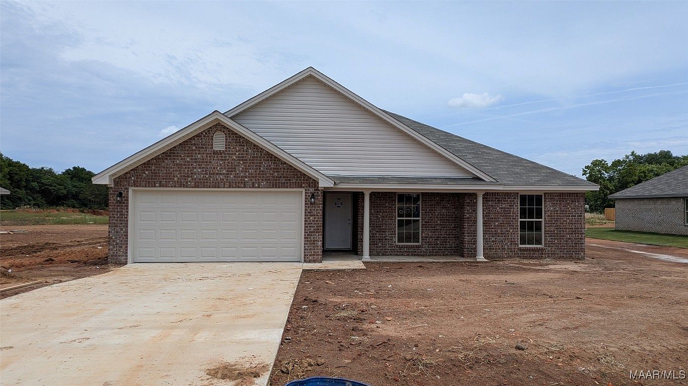 2630 Landing Place Way, Deatsville, AL 36022 | MLS #576245 | Zillow