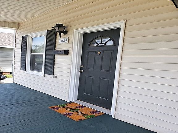 1049 Jackson St, Thibodaux, LA 70301 | Zillow