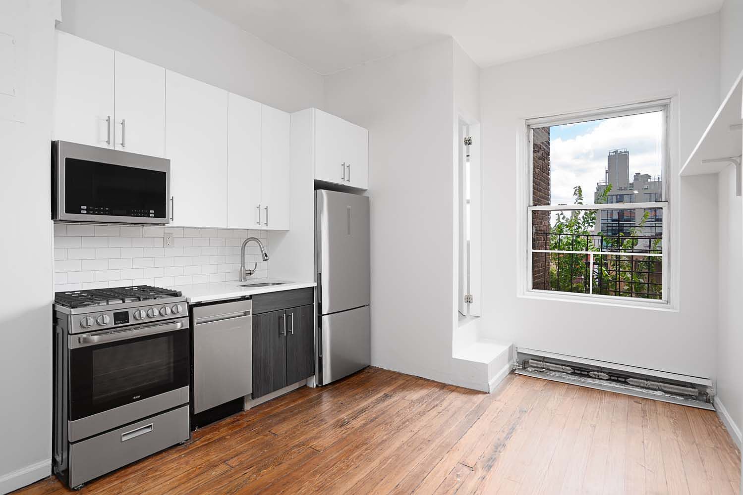 1557 Lexington Ave APT 5, New York, NY 10029 | Zillow