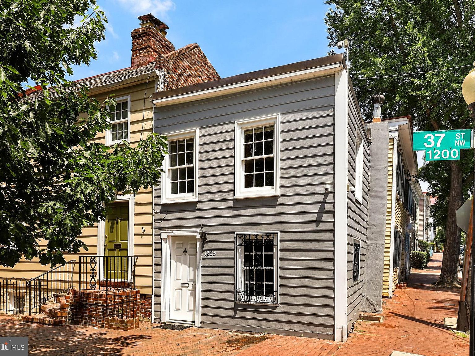 1225 37th St NW, Washington, DC 20007 | Zillow