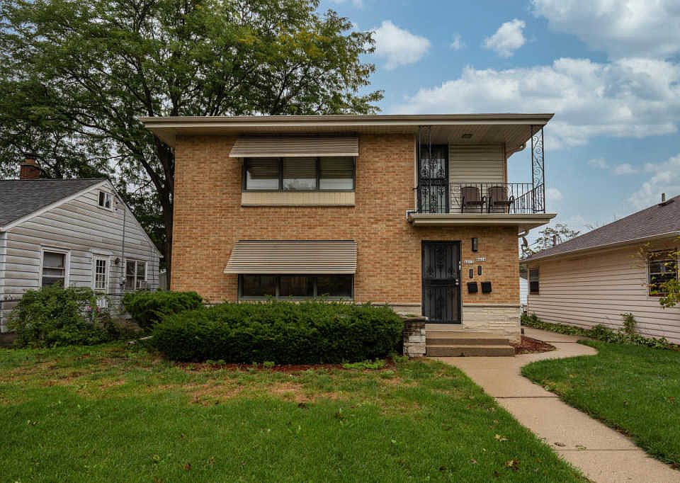 4412 N 67th St, Milwaukee, WI 53218 | Zillow
