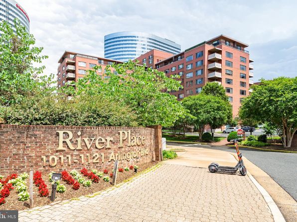 River Place - Arlington VA Real Estate - 5 Homes For Sale | Zillow