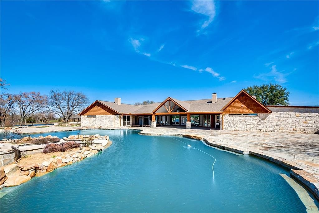 14306 Skyfrost Dr, Dallas, TX 75253 | Zillow