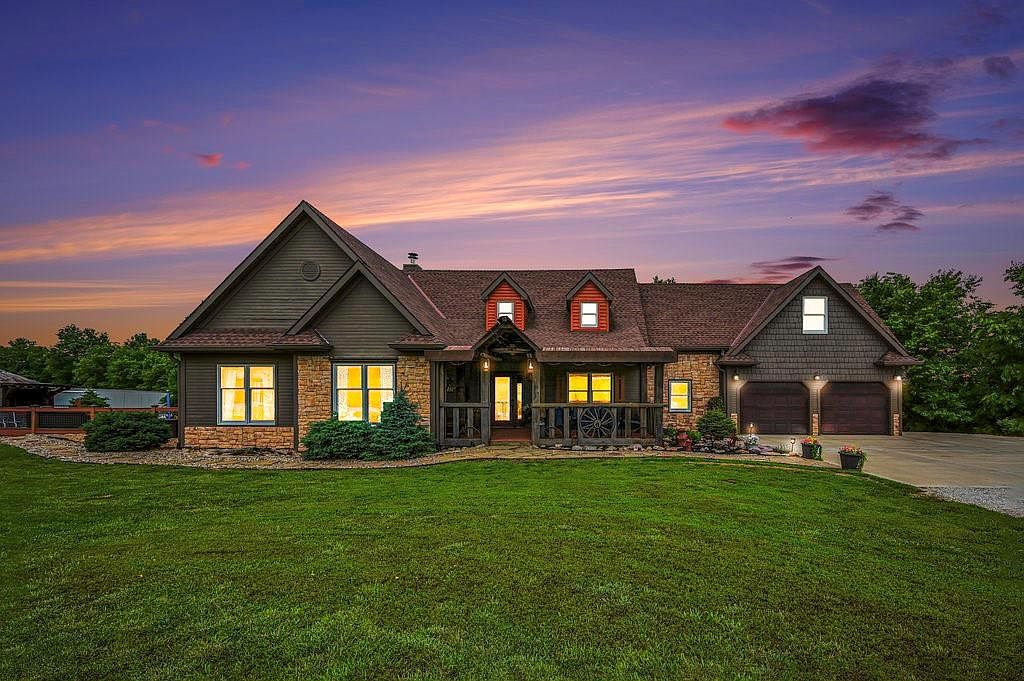 6625 NW State Highway 92, Smithville, MO 64089 | Zillow