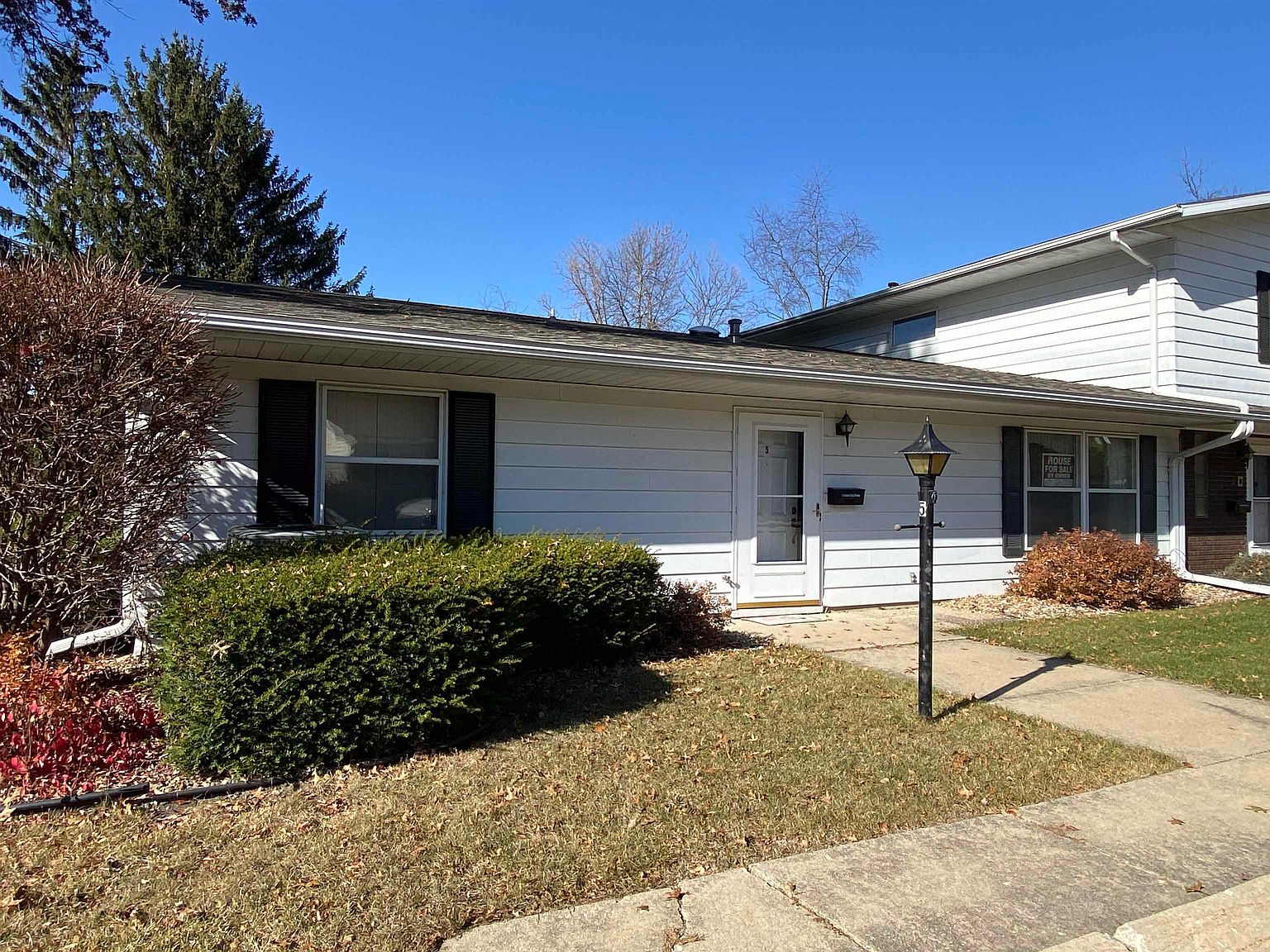 1008 Ellis Dr APT 5, Charles City, IA 50616 | Zillow
