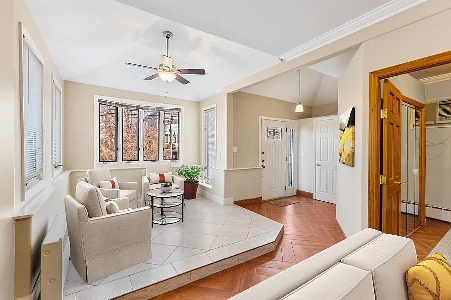 160 W 52nd St, Bayonne, NJ 07002 | Zillow 160 W 52nd St, Bayonne, NJ 07002 | Zillow