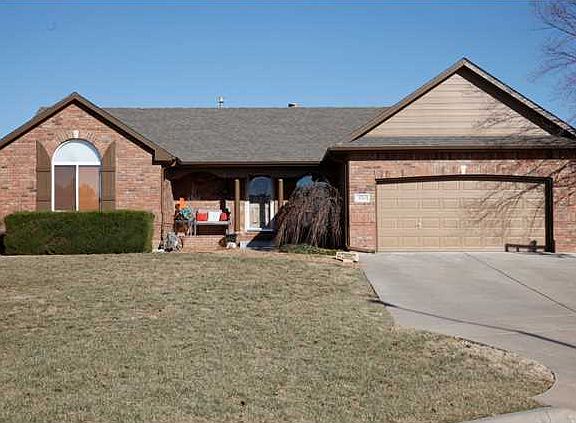 826 N Bracken Cir, Wichita, KS 67206 | Zillow