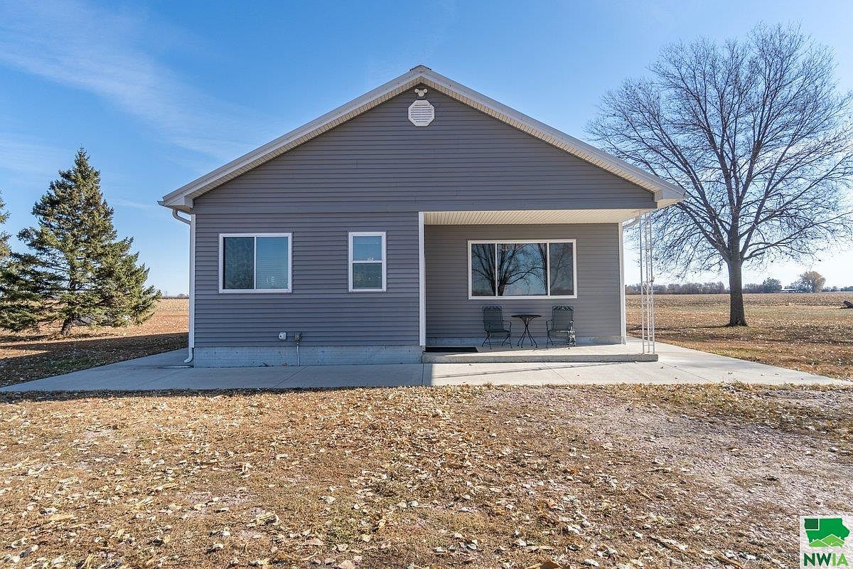16757 County Highway K42, Whiting, IA 51063 | Zillow
