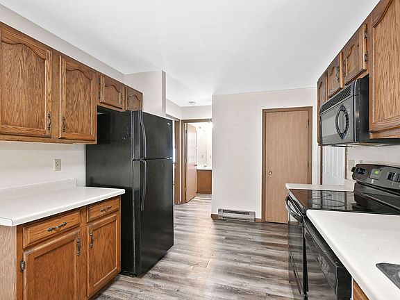 305 2nd St N, Stevens Pt, WI 54481 | Zillow