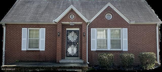 199 E Gholson Ave, Holly Springs, MS 38635 | Zillow