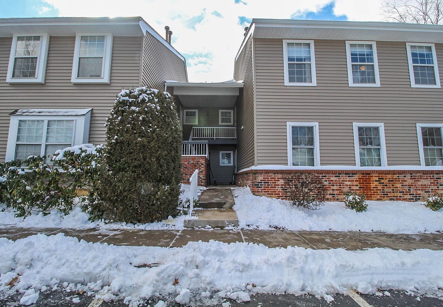 112 Blake Ct, Old Bridge, NJ 08857 | Zillow