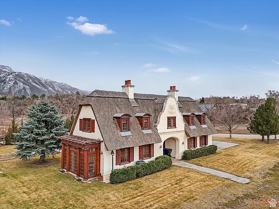 2621 E Providence Ct, Holladay, UT 84121 | MLS #2068642 | Zillow