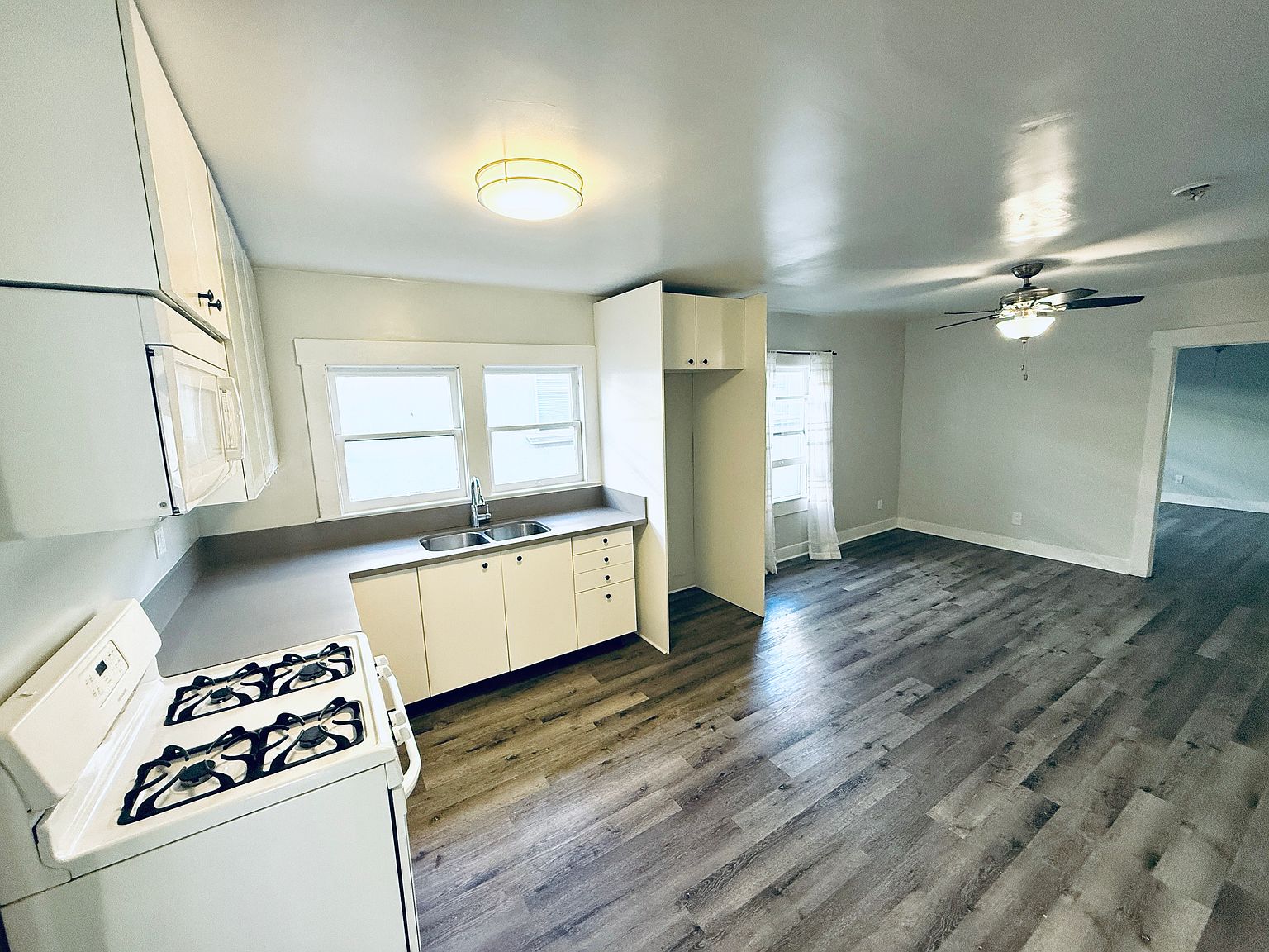 350 Richmond St APT 6, El Segundo, CA 90245 | Zillow