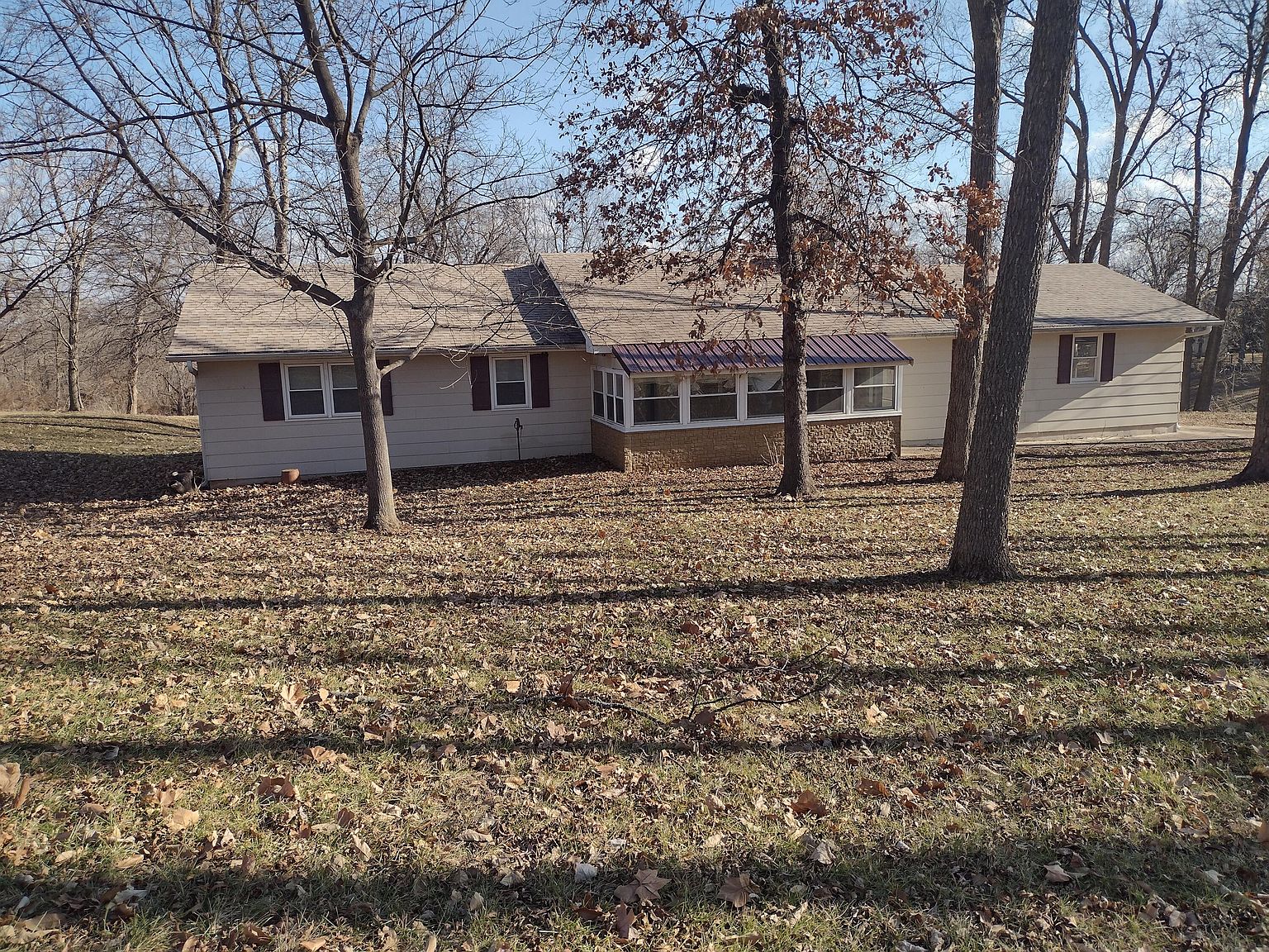 320 S High St, Miami, MO 65344 | Zillow