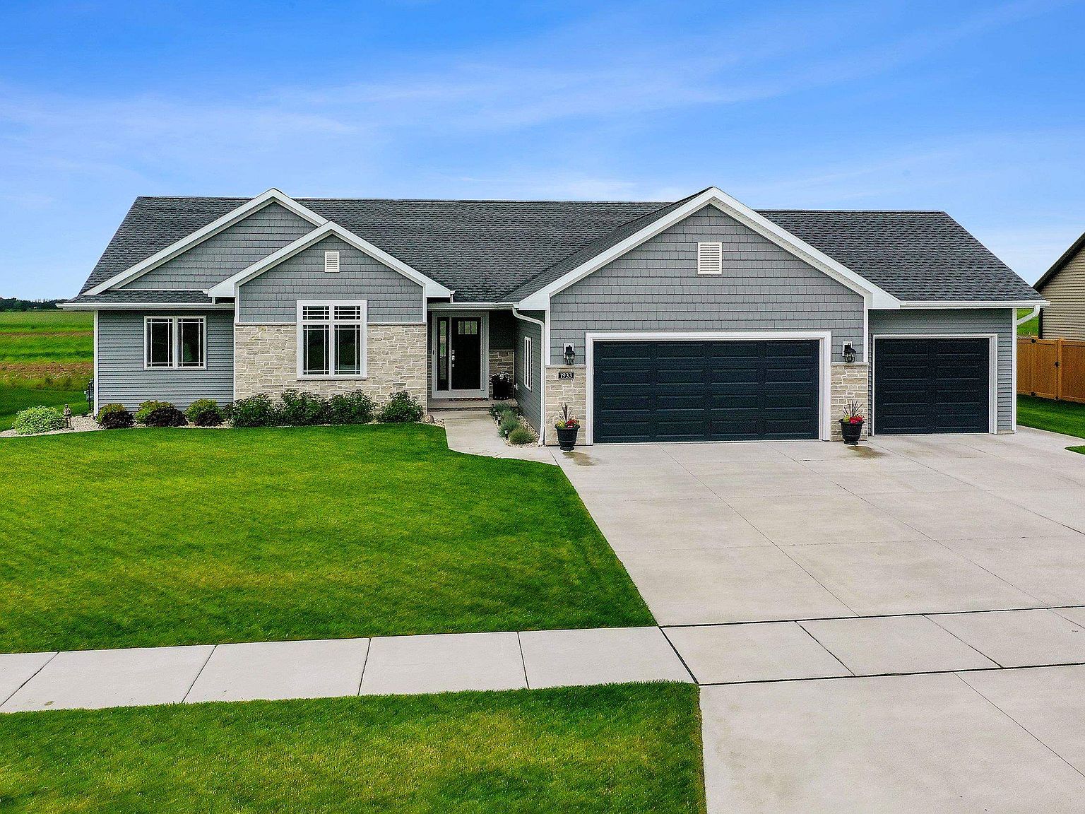1933 Wizard Way, De Pere, WI 54115 | Zillow