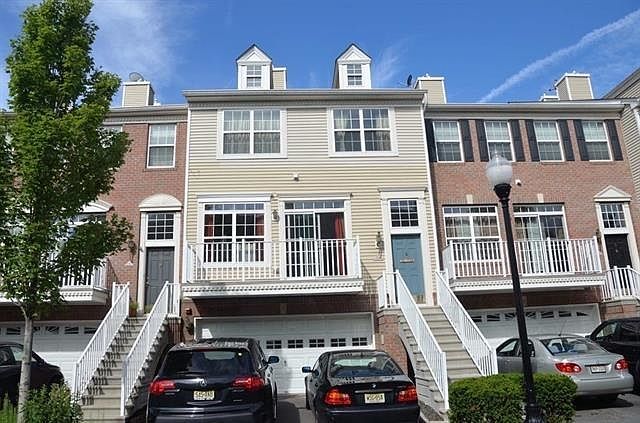7 Dempsey Ct, Jersey City, NJ 07305 | Zillow