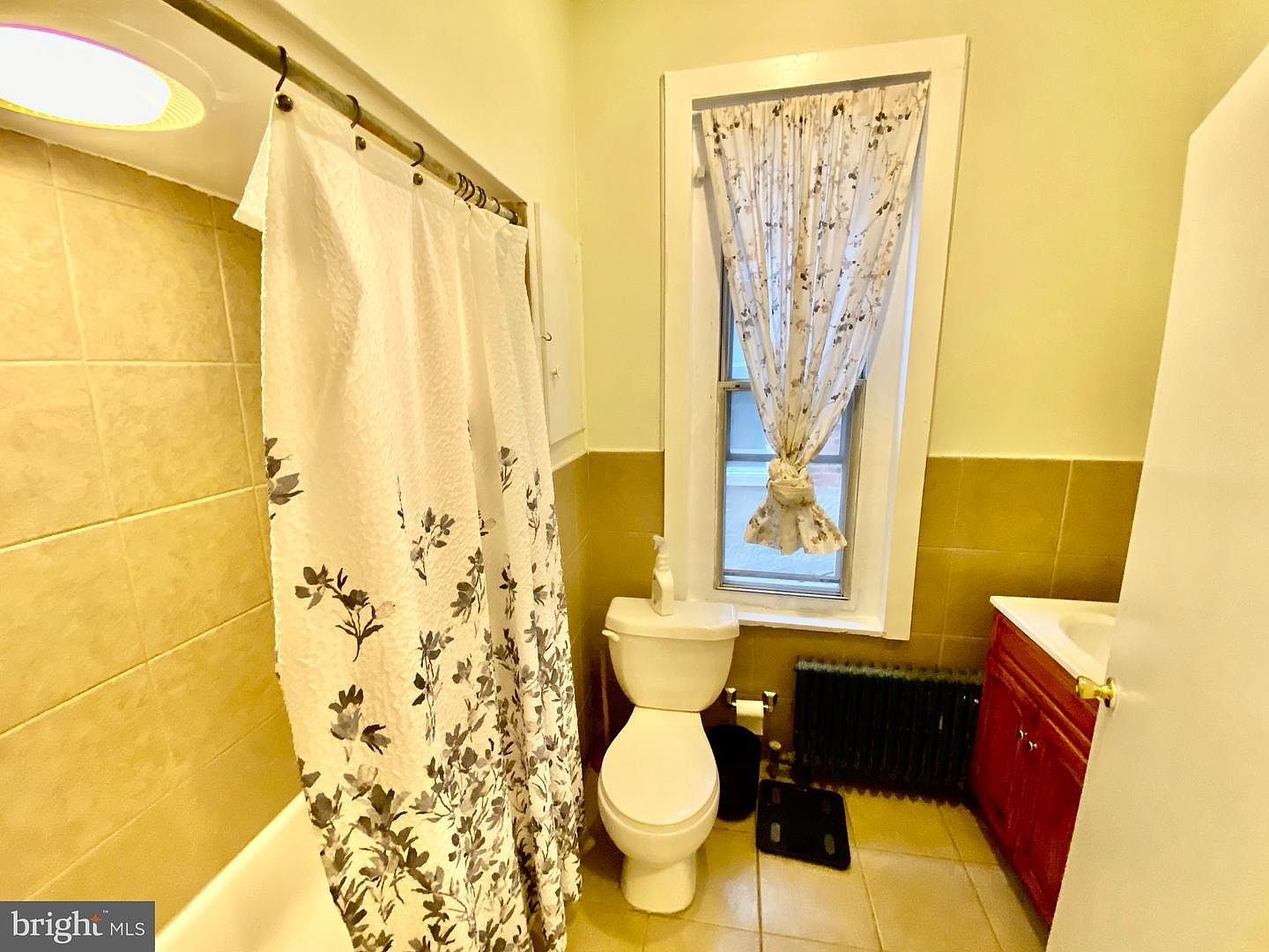4122 Chester Ave APT 2, Philadelphia, PA 19104 | Zillow