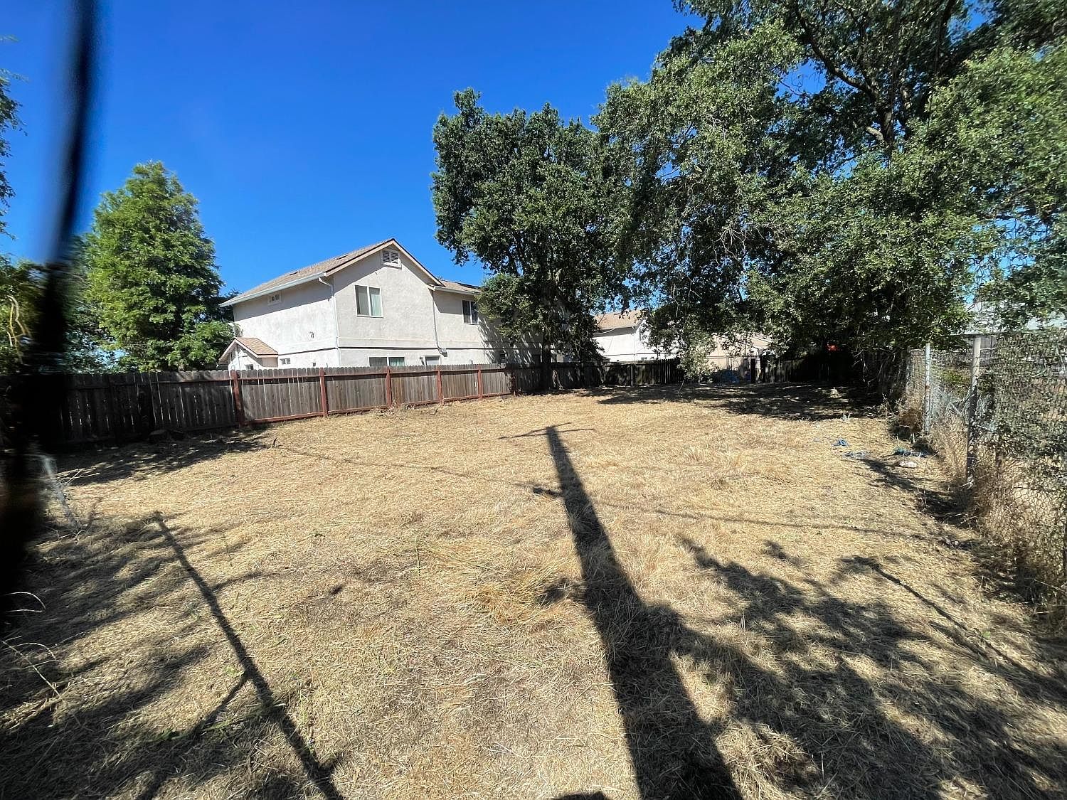 2983 La Rosa Rd, Sacramento, CA 95815 | Zillow