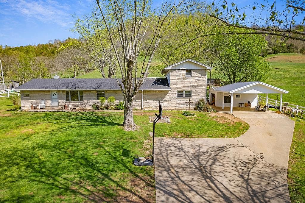 538 Pleasant Shade Hwy, Pleasant Shade, TN 37145 | MLS #235752 | Zillow