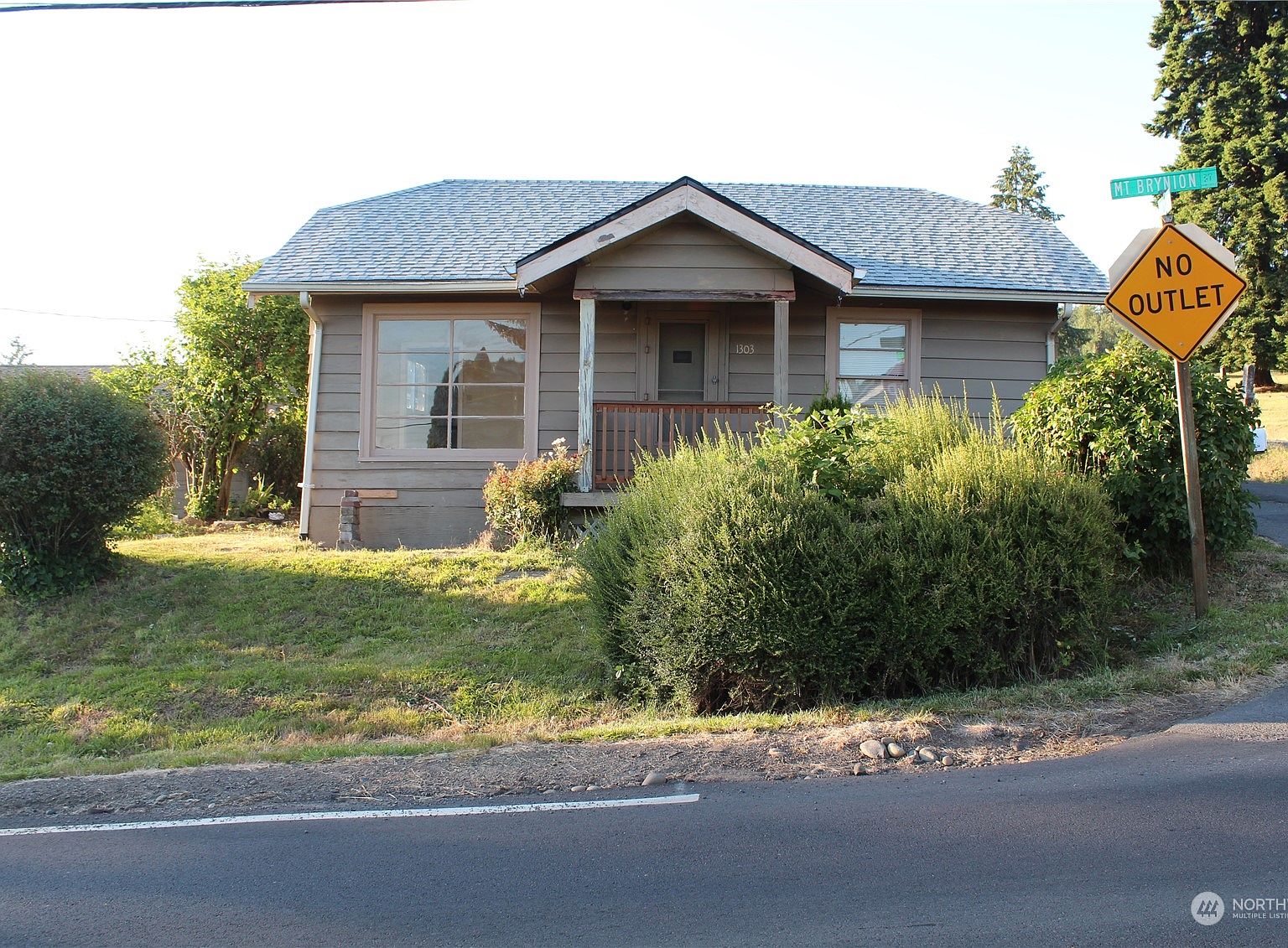 1303 Mt Brynion Street, Kelso, WA 98626 | MLS #2264880 | Zillow