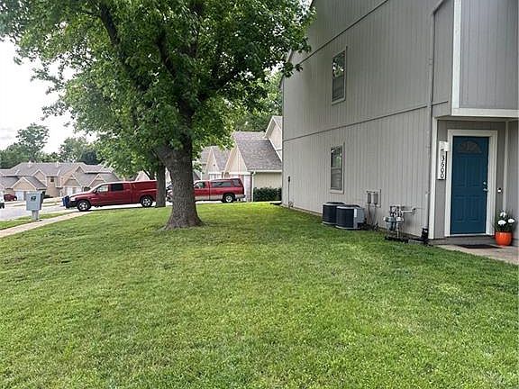 3600 NE Independence Ave, Lees Summit, MO 64064 | MLS #2553069 | Zillow