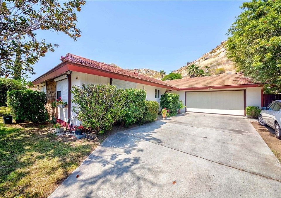 401 Spruce St, Riverside, CA 92507 | Zillow