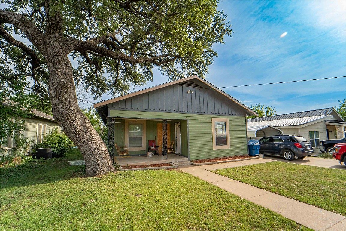 805 E Williams St, Breckenridge, TX 76424 | MLS #20535537 | Zillow