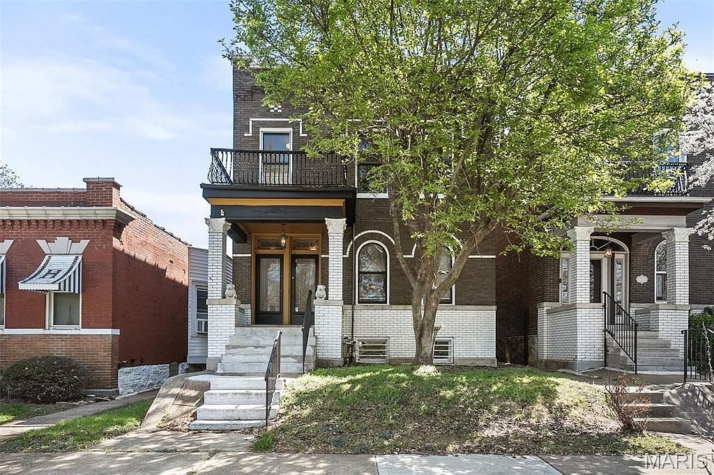 3520 S Compton Ave, Saint Louis, MO 63118 | MLS #25015107 | Zillow
