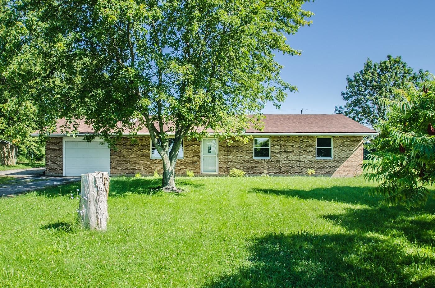 4749-us-route-40-new-paris-oh-45347-zillow