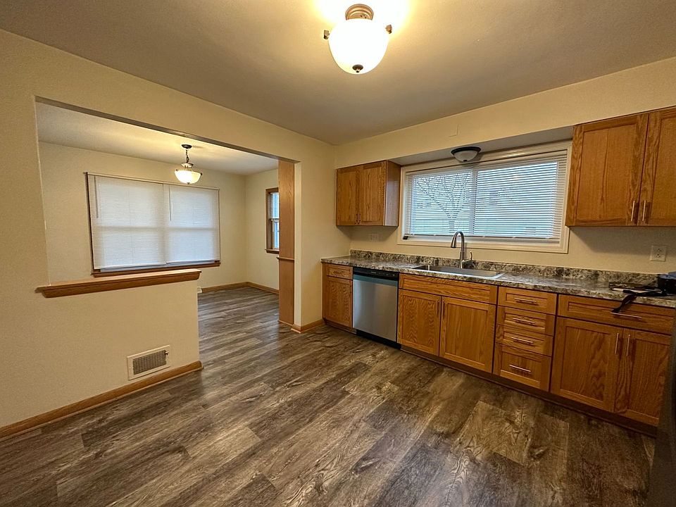 6301-6301A W. Lakefield Drive - 6301-6301a W Lakefield Dr Milwaukee WI ...