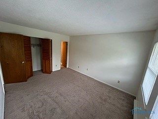 5951 Cemetery Rd, Whitehouse, OH 43571 | Zillow