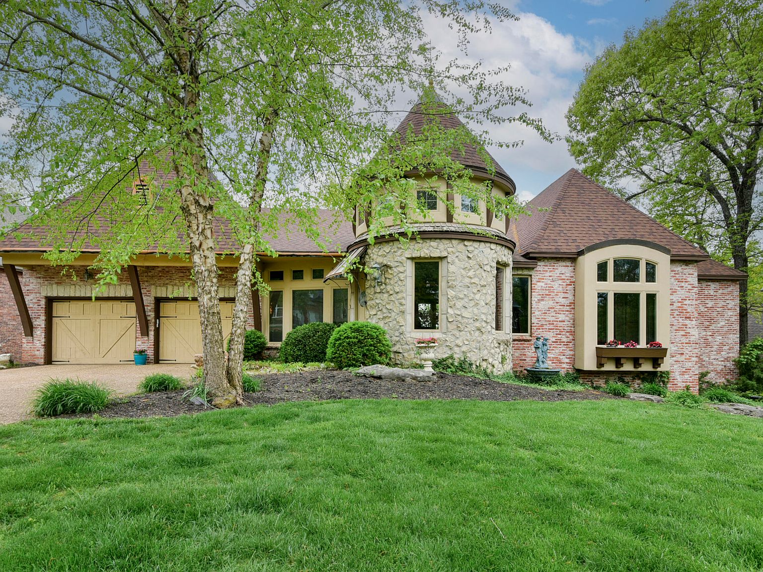 4851 South Landon Court, Springfield, MO 65810 | Zillow