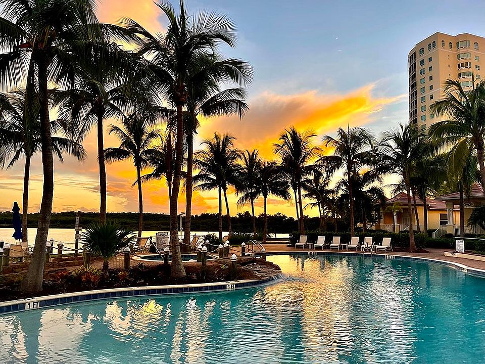 MASTIQUE I CONDOMINIUMS - 12701 Mastique Beach Blvd Fort Myers FL | Zillow