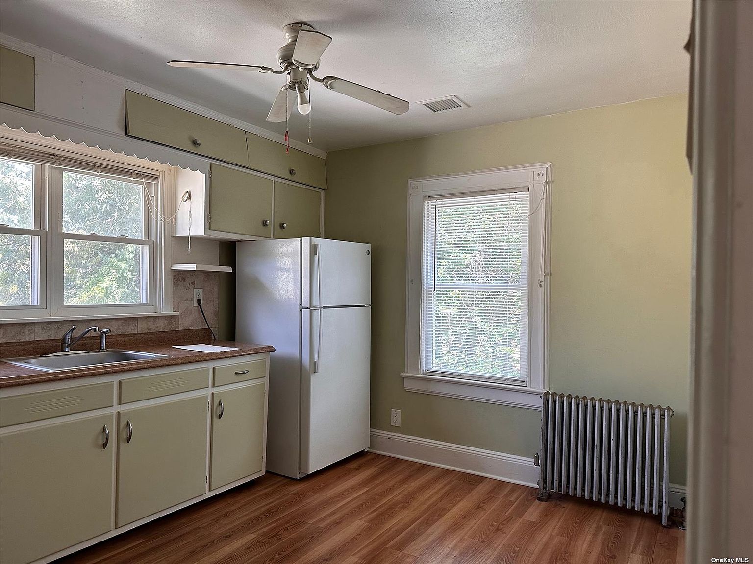 50 Lynbrook Ave FLOOR 2, Lynbrook, NY 11563 | Zillow