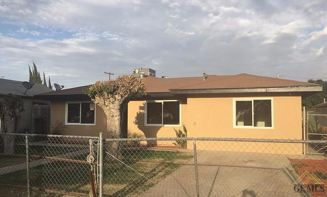 706 Austin St, Delano, CA 93215 | Zillow