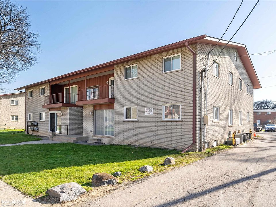 29126 Lund Ave #32, Warren, MI 48093 | Zillow