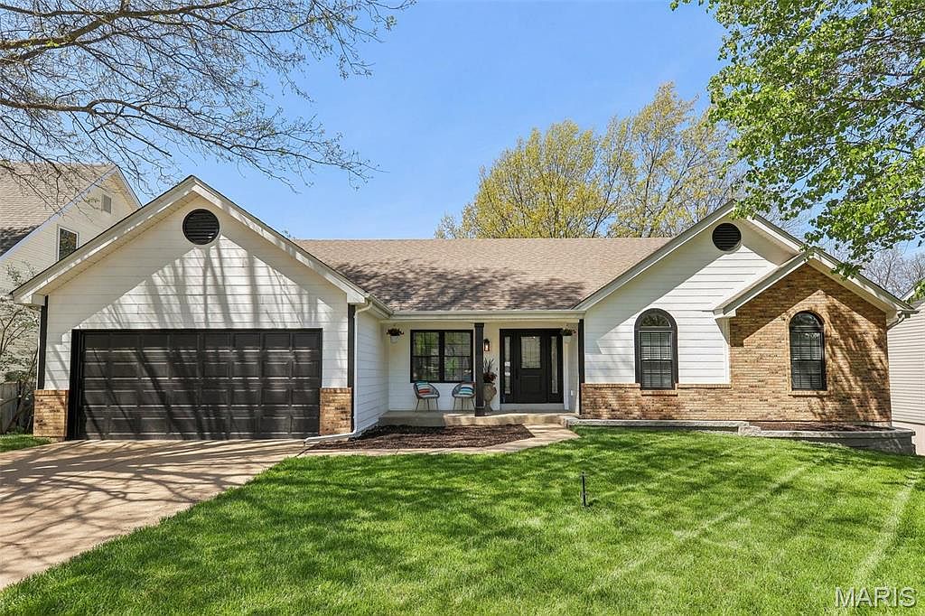 16130 Surfview Ct, Grover, MO 63040 | Zillow