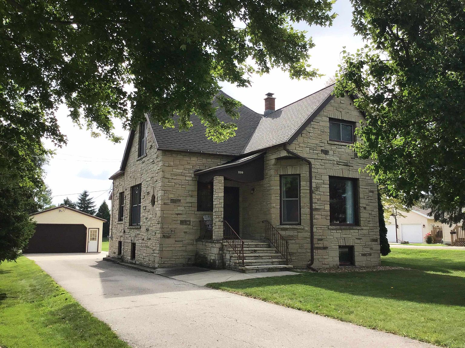 209 S 2nd St, Oakfield, WI 53065 | MLS #50279228 | Zillow