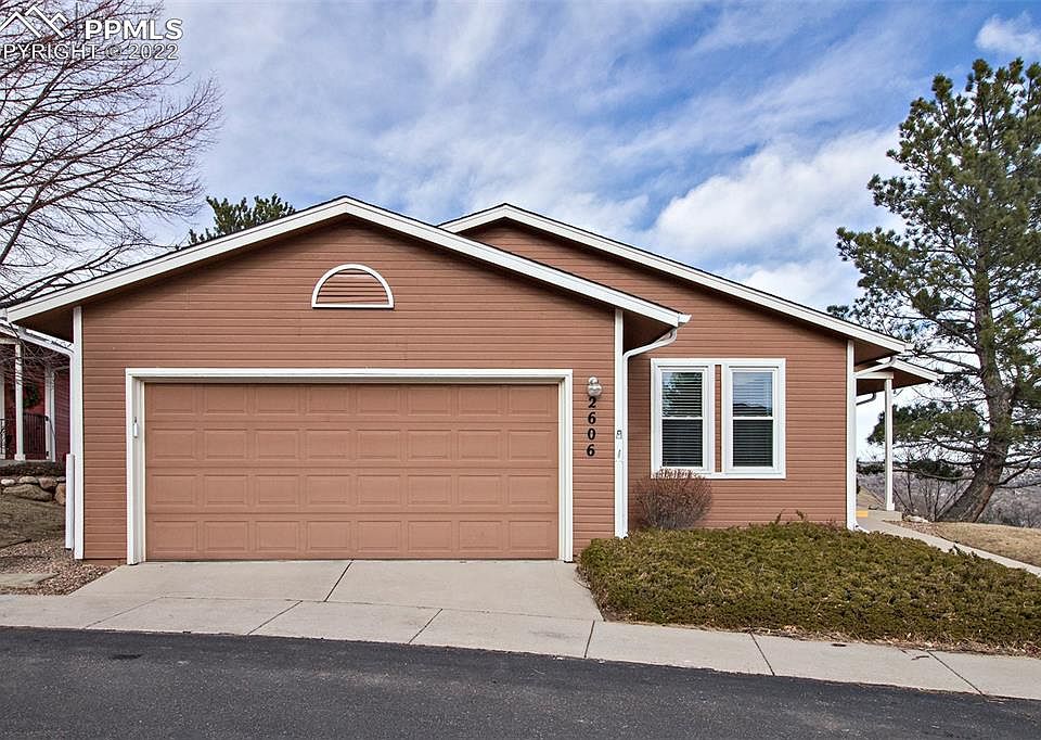 2606 Patriot Hts, Colorado Springs, CO 80904 | Zillow