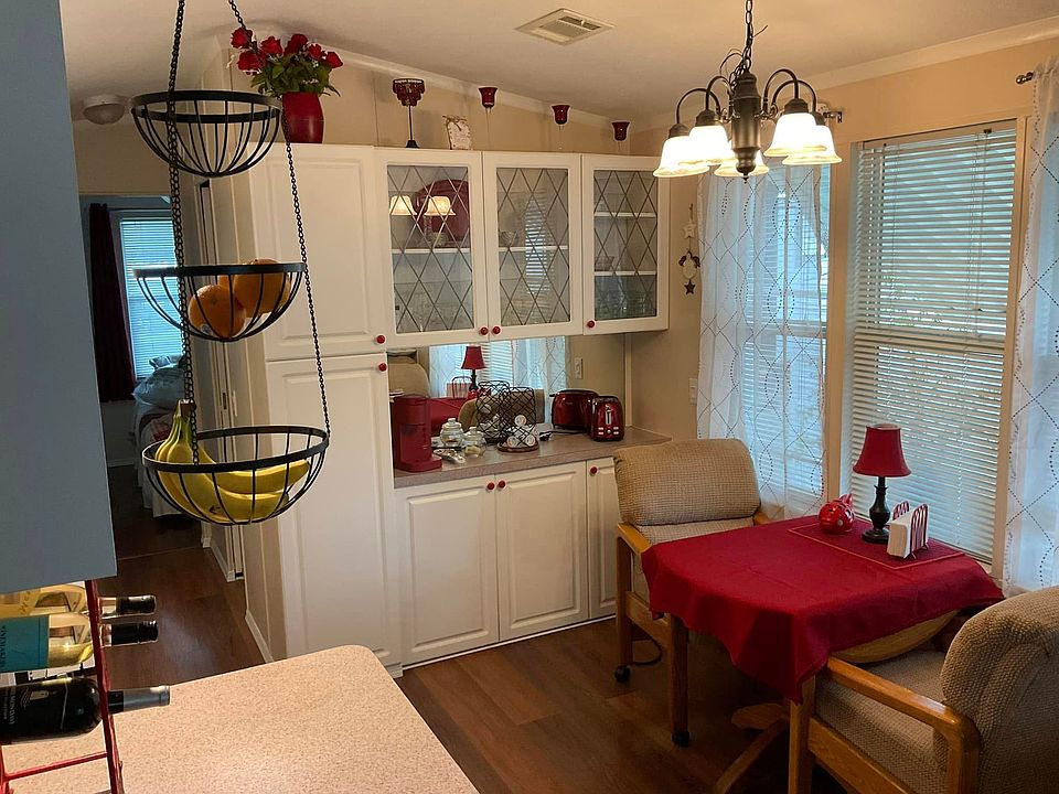 Big Tree - 2626 NE Highway 70 Arcadia FL | Zillow