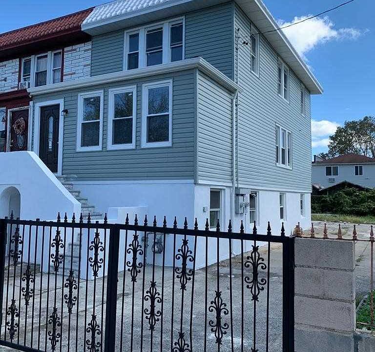 616 Beach 67th St, Far Rockaway, NY 11692 | Zillow