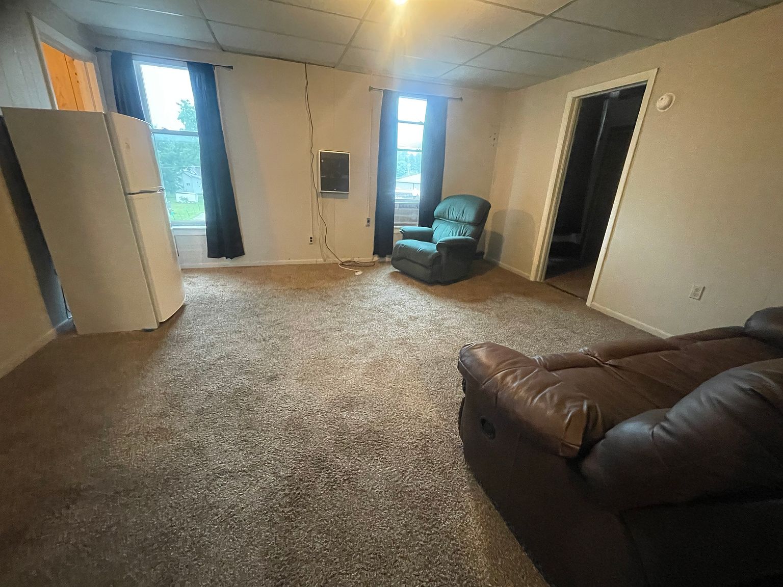 140 S Main St #1, Fayette, IA 52142 | Zillow