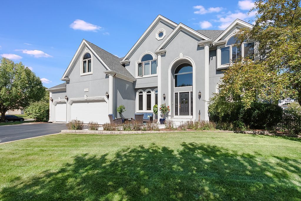 2103 Leverenz Rd, Naperville, IL 60564 | MLS #11926157 | Zillow